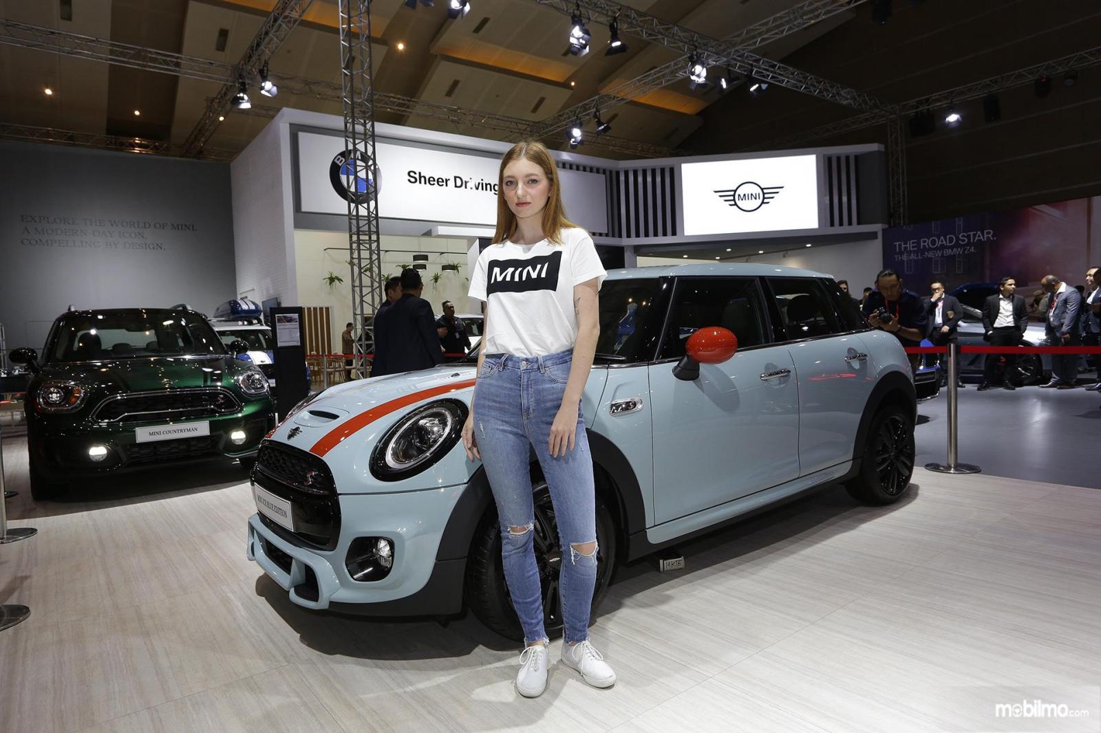New MINI Ice Blue Edition Jadi Model Spesial di Indonesia International Motor Show 2019