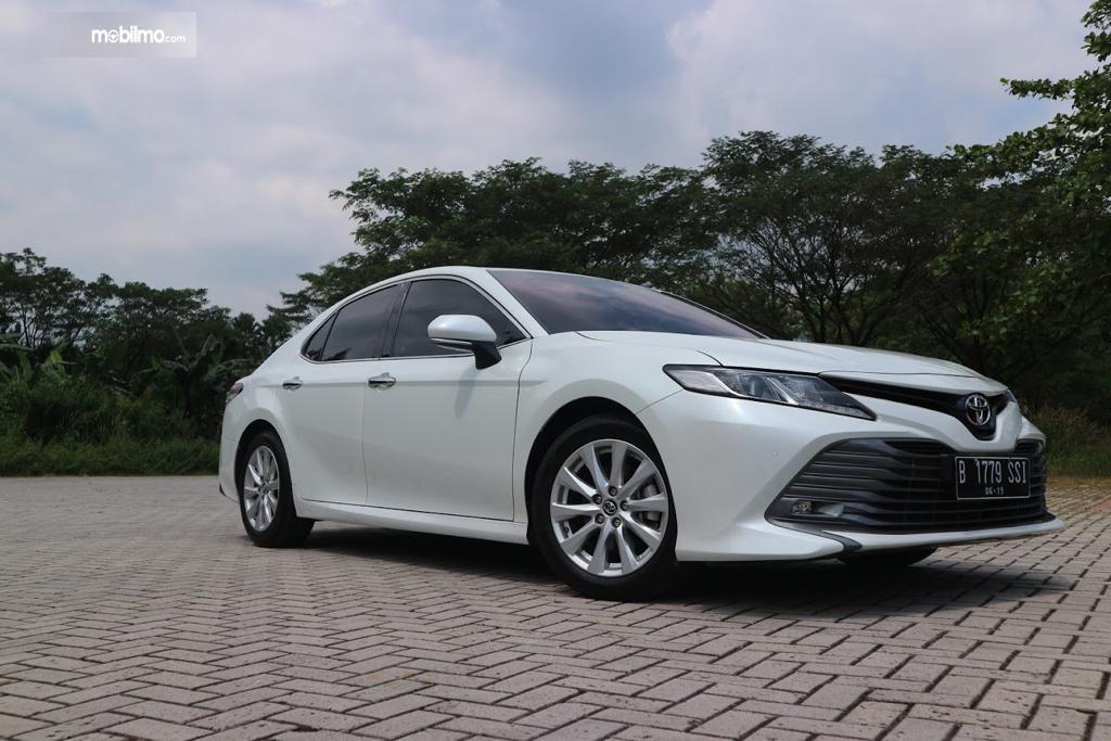 Review Dan Test Drive All New Toyota Camry 2.5 V AT 2019