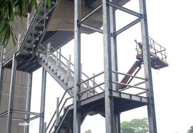 Diundur, Target Pembangunan 8 Tangga Darurat Jalan Tol Layang Jakarta ...