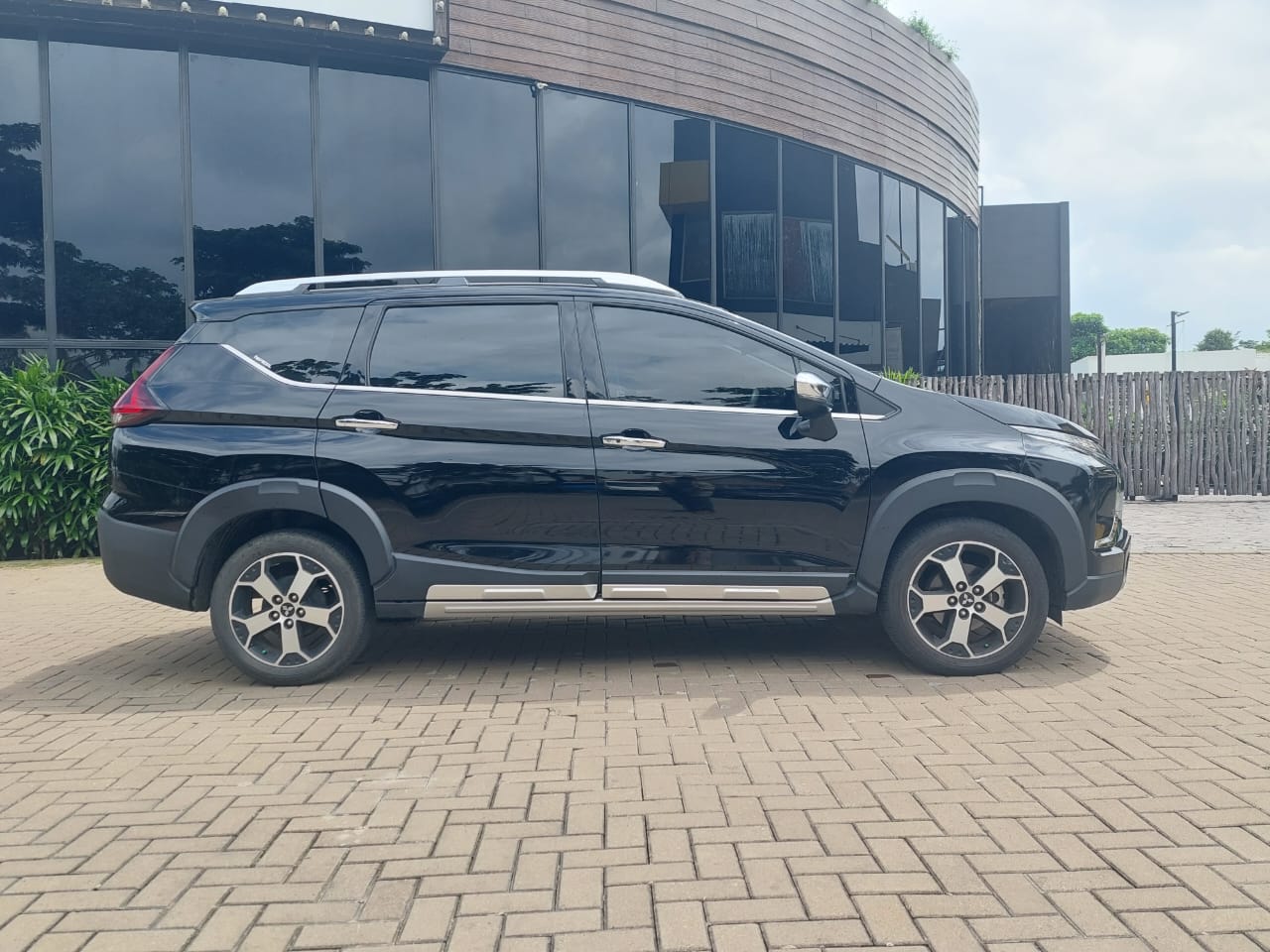 2021 Mitsubishi Xpander Cross Premium Package AT di DKI Jakarta ID364292