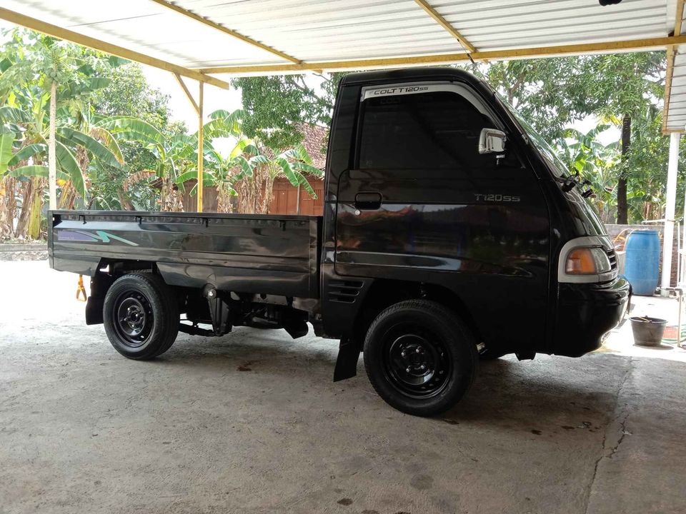 1990 Mitsubishi Colt T120SS di Jawa Tengah ID397343