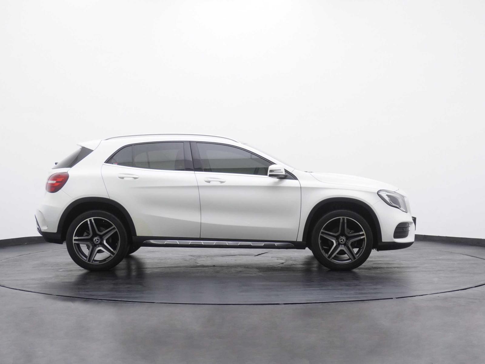 2018 Mercedes-Benz GLA 200 AMG Line di DKI Jakarta ID486048