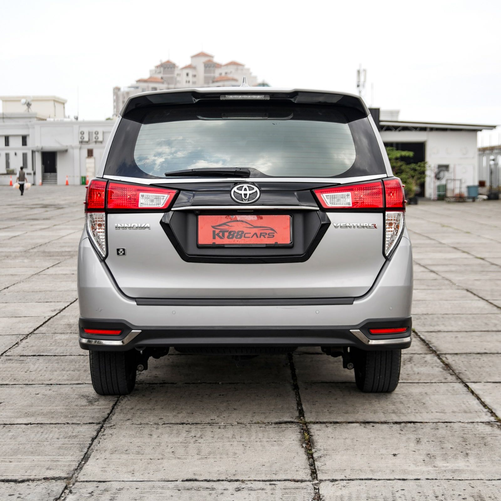 2021 Toyota Kijang Innova Variasi Populer di DKI Jakarta ID489060