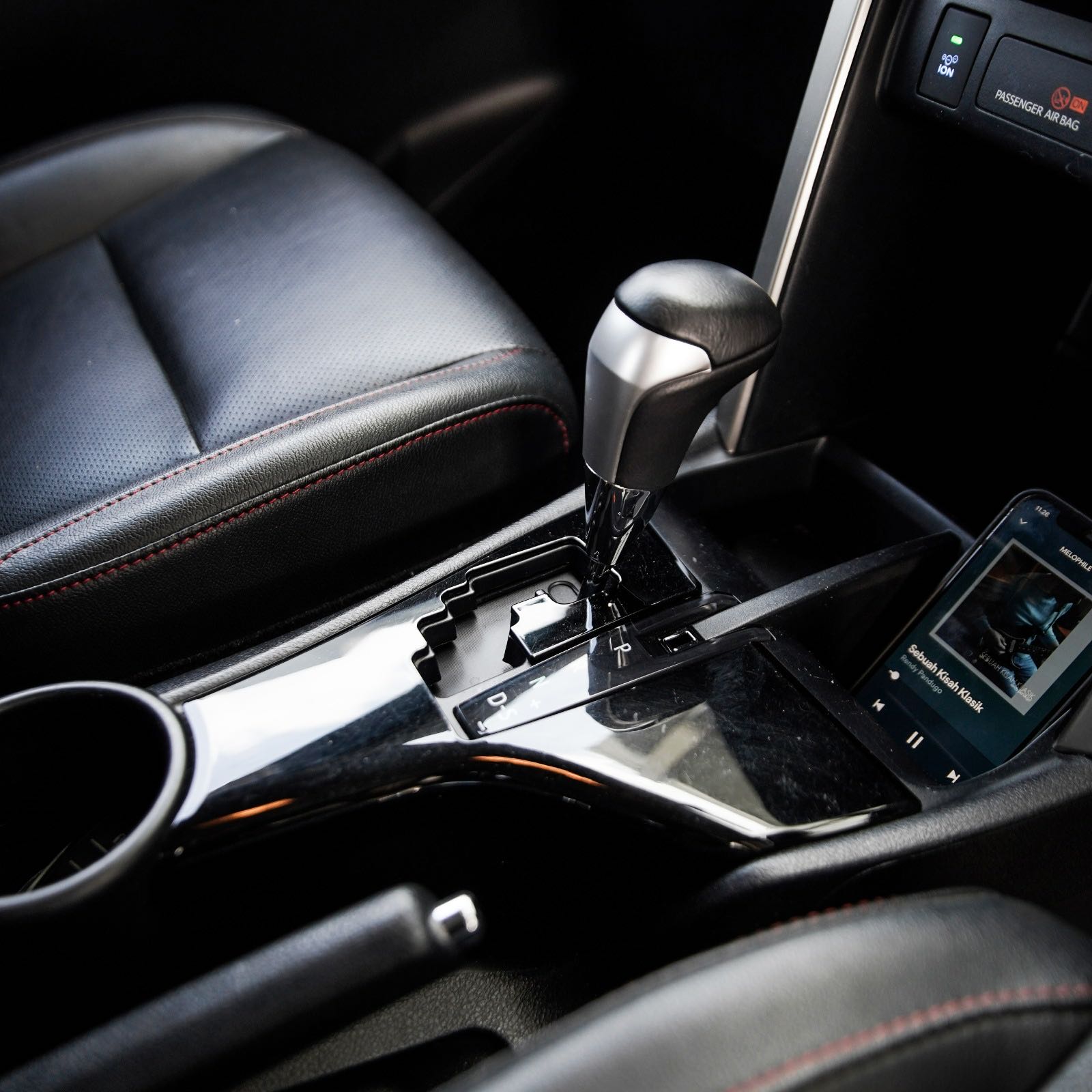 2021 Toyota Kijang Innova Variasi Populer di DKI Jakarta ID489060